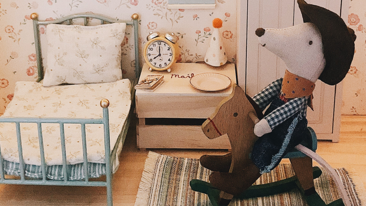 Maileg Furniture for Mouse-Sized 1:12 Dolls' Houses - Yoyo & Flo - Yoyo ...