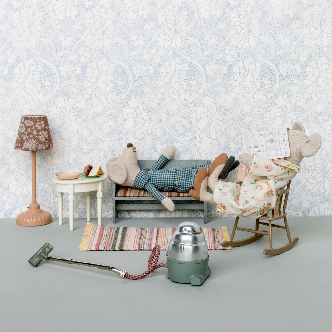 Maileg furniture and accessories for Maileg dolls houses - Yoyo & Flo